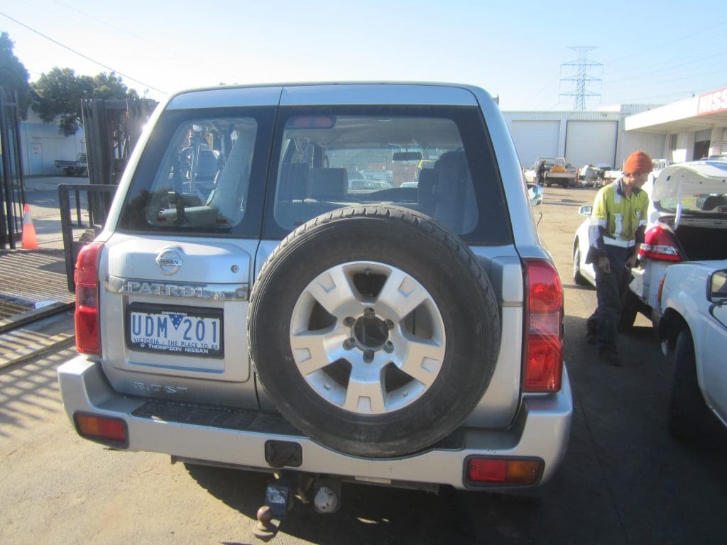 NISSAN PATROL Y61 GU WAGON ZD30 SILVER 2005 WRECKING