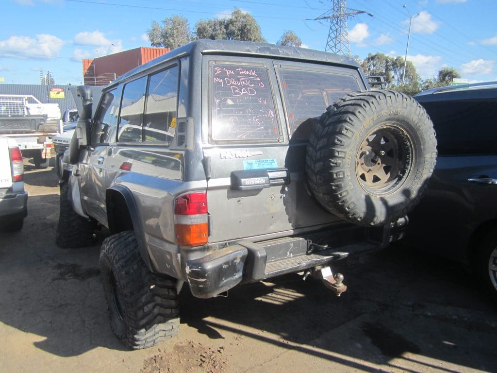 NISSAN PATROL GQ Y60 TD42 SHORT WHEELBASE 1991 WRECKING