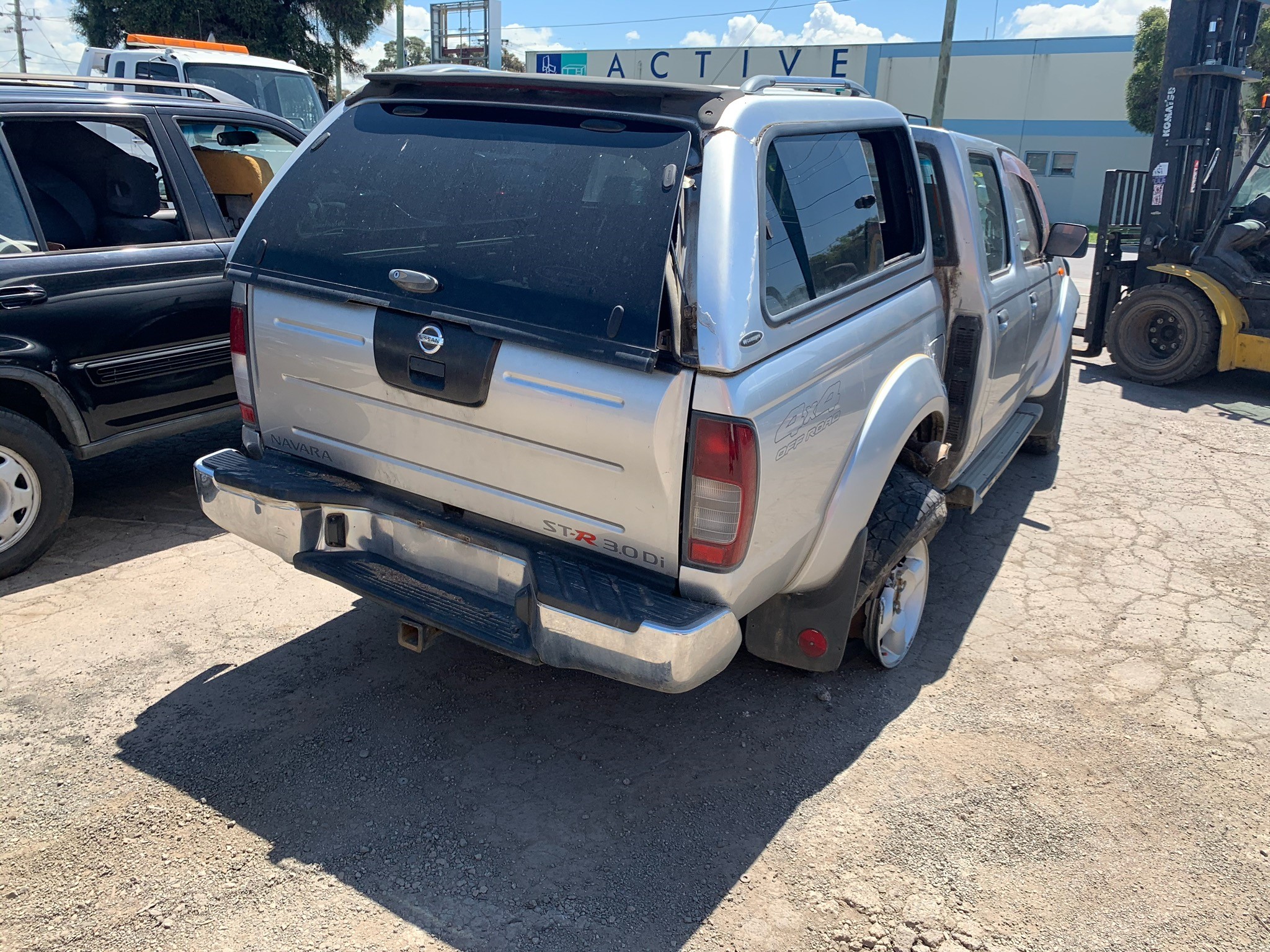 NISSAN NAVARA D22 ZD30 DIESEL 4X4 2006 WRECKING