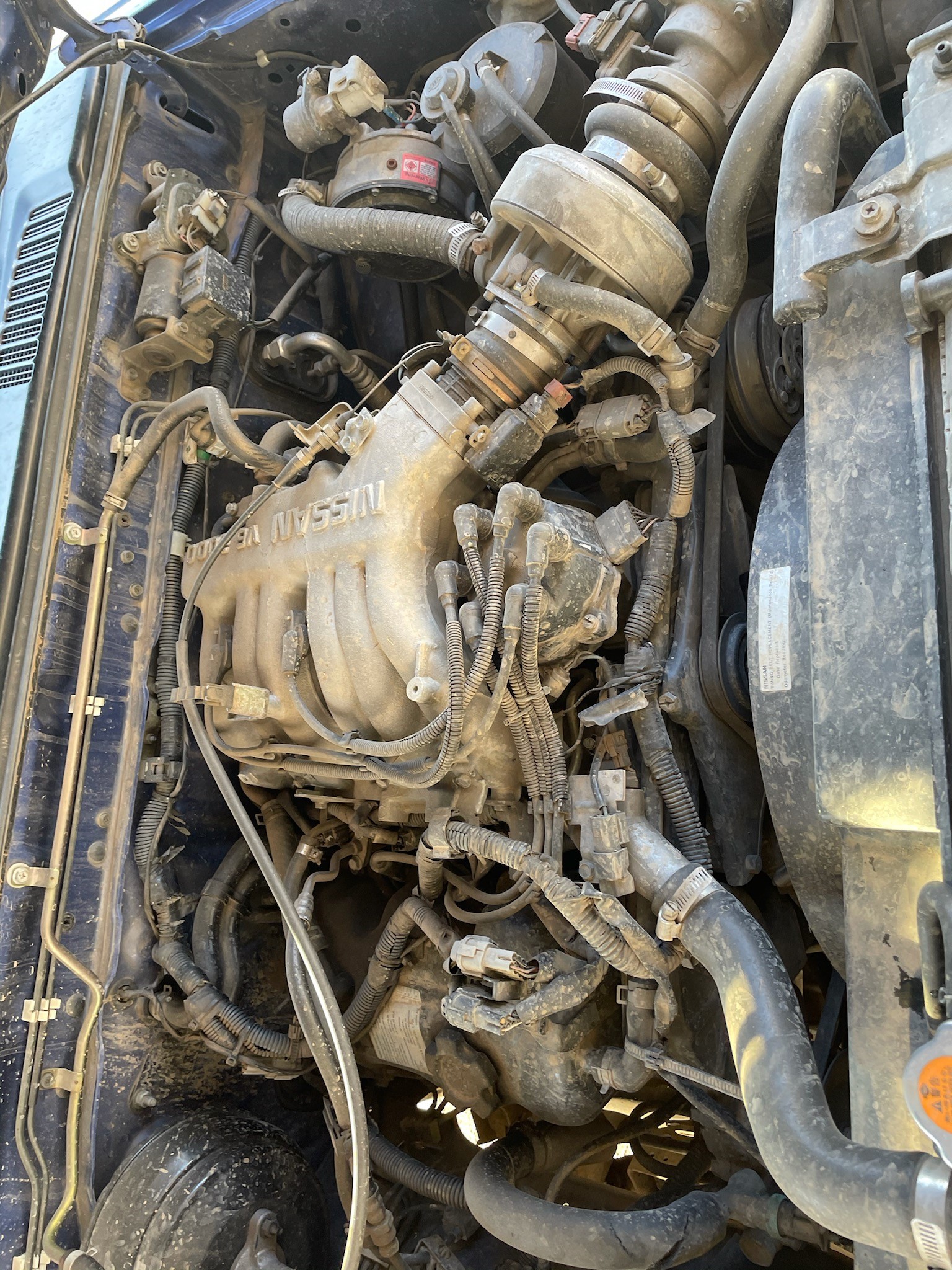 NISSAN NAVARA D22 DUALCAB 2WD VG30 PETROL BLUE 1999 WRECKING